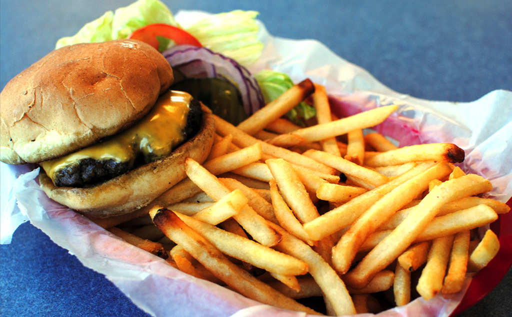 Lunch & Dinner Menu – The Rockport Diner